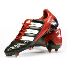 Adidas Predator football boot hand signed by Steven Gerrard - Genuine ...