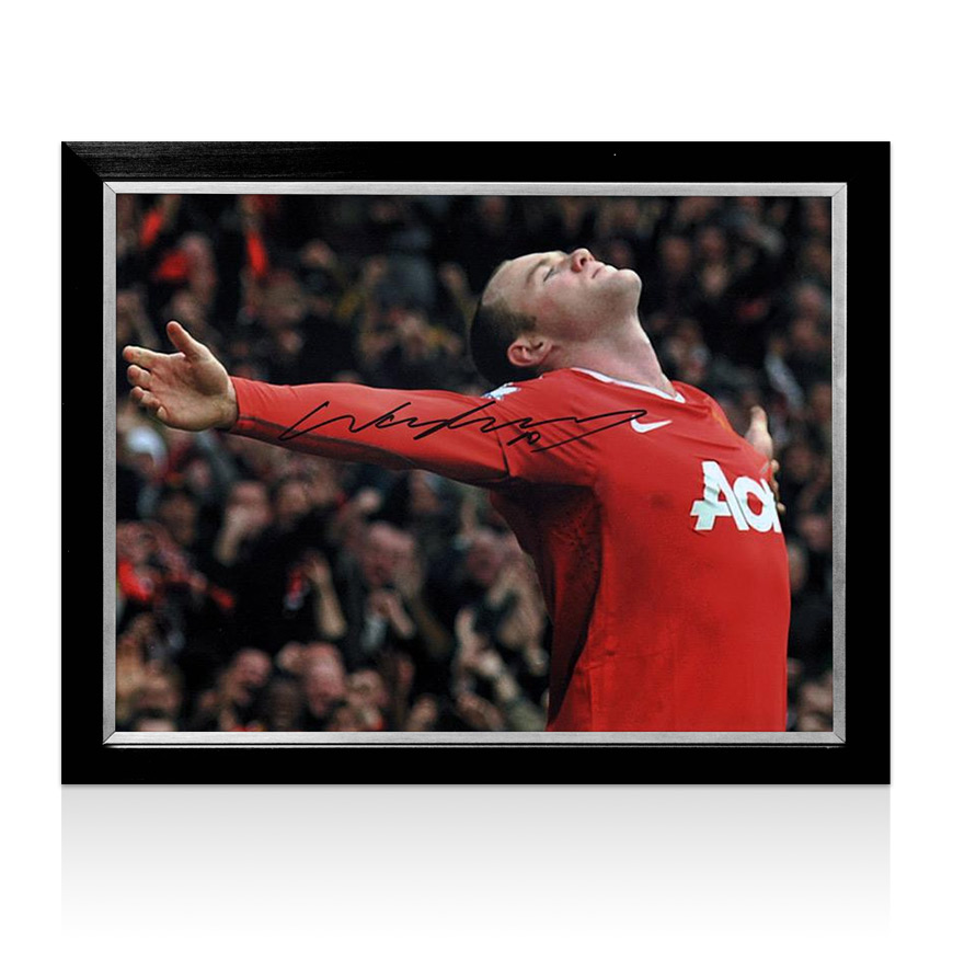 Wayne Rooney Bicycle Kick Celebration